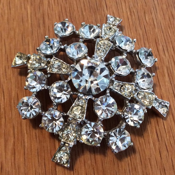 Jewelry | Vintage Rhinestone Pin | Poshmark
